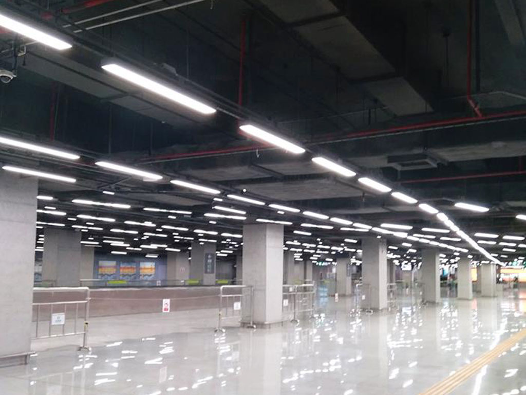 Commercial LED Subway Light - Upshine Lighting